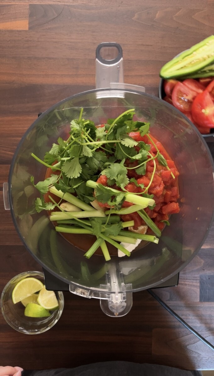 Camera Angles for Visual Storytelling in Videos - The Bite Shot: Food ...