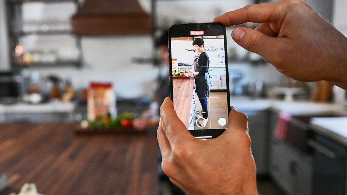 Camera Angles for Visual Storytelling in Videos - The Bite Shot: Food ...