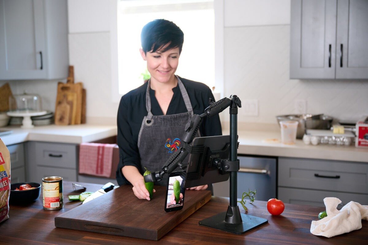 Camera Angles for Visual Storytelling in Videos - The Bite Shot: Food ...